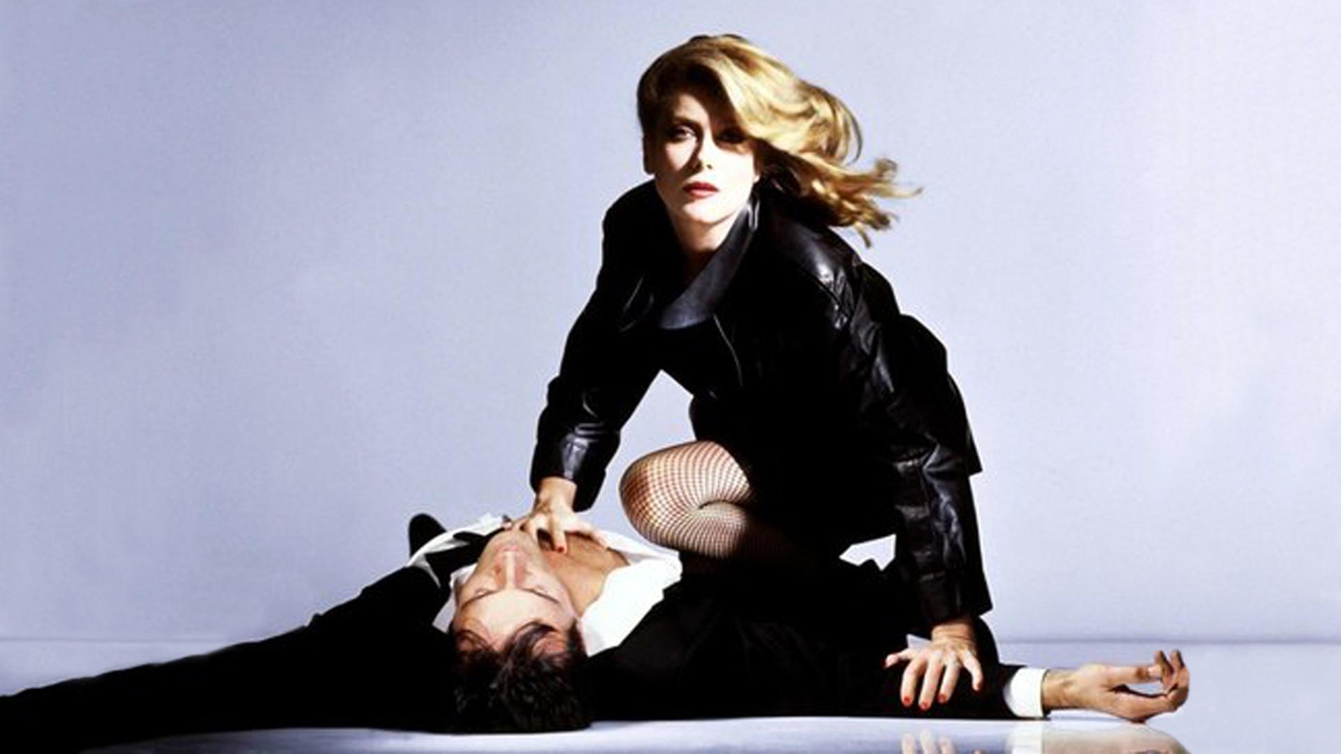 The Hunger ***** (1983, Catherine Deneuve, David Bowie, Susan Sarandon ...