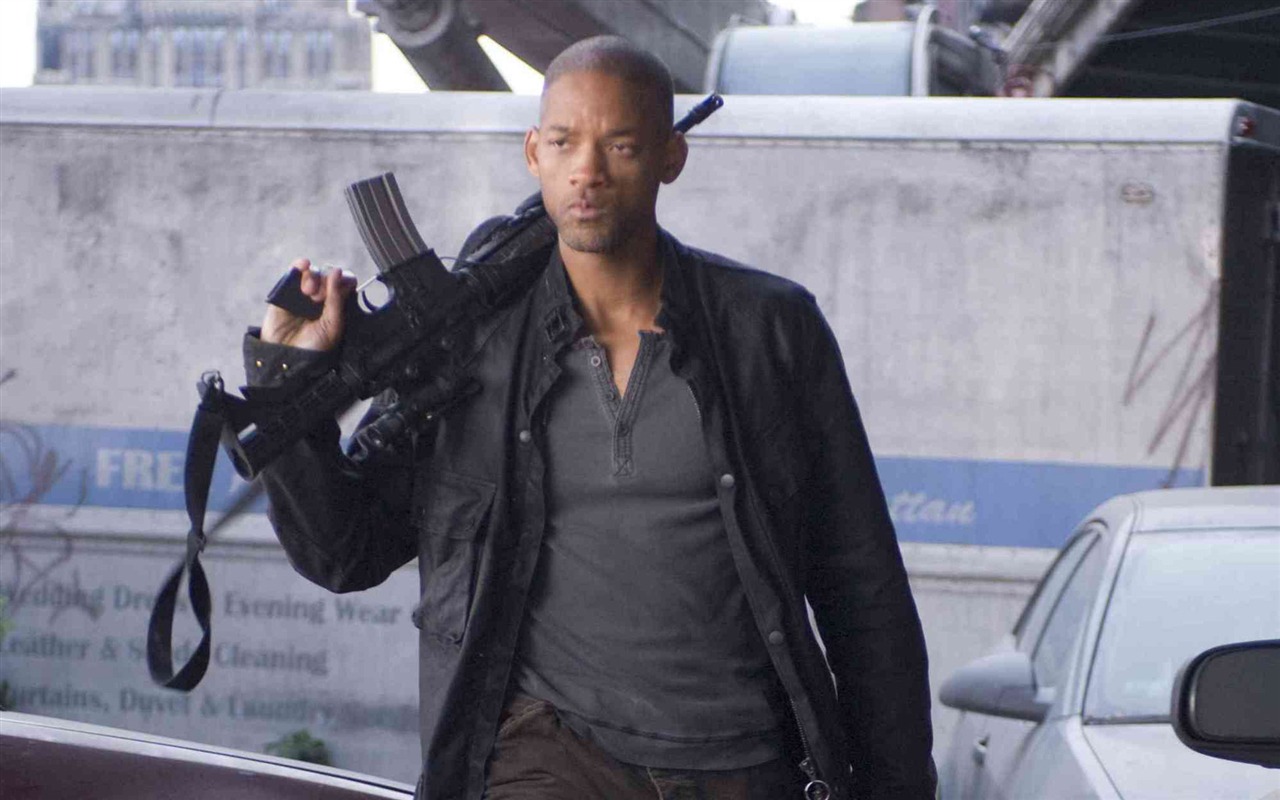 I Am Legend **** (2007, Will Smith, Alice Braga, Charlie Tahan ...