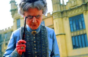 Nanny McPhee **** (2005, Emma Thompson, Colin Firth, Angela Lansbury ...