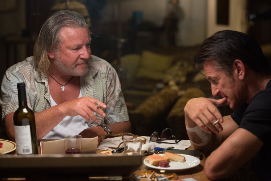 The Gunman ** (2015, Sean Penn, Javier Bardem, Ray Winstone, Mark ...