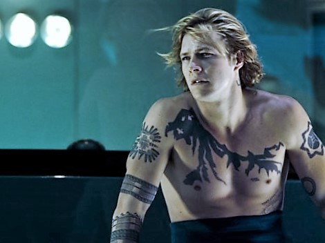 Point Break ** (2015, Edgar Ramirez, Luke Bracey, Ray Winstone, Delroy ...