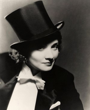 Morocco ***** (1930, Marlene Dietrich, Gary Cooper, Adolphe Menjou ...